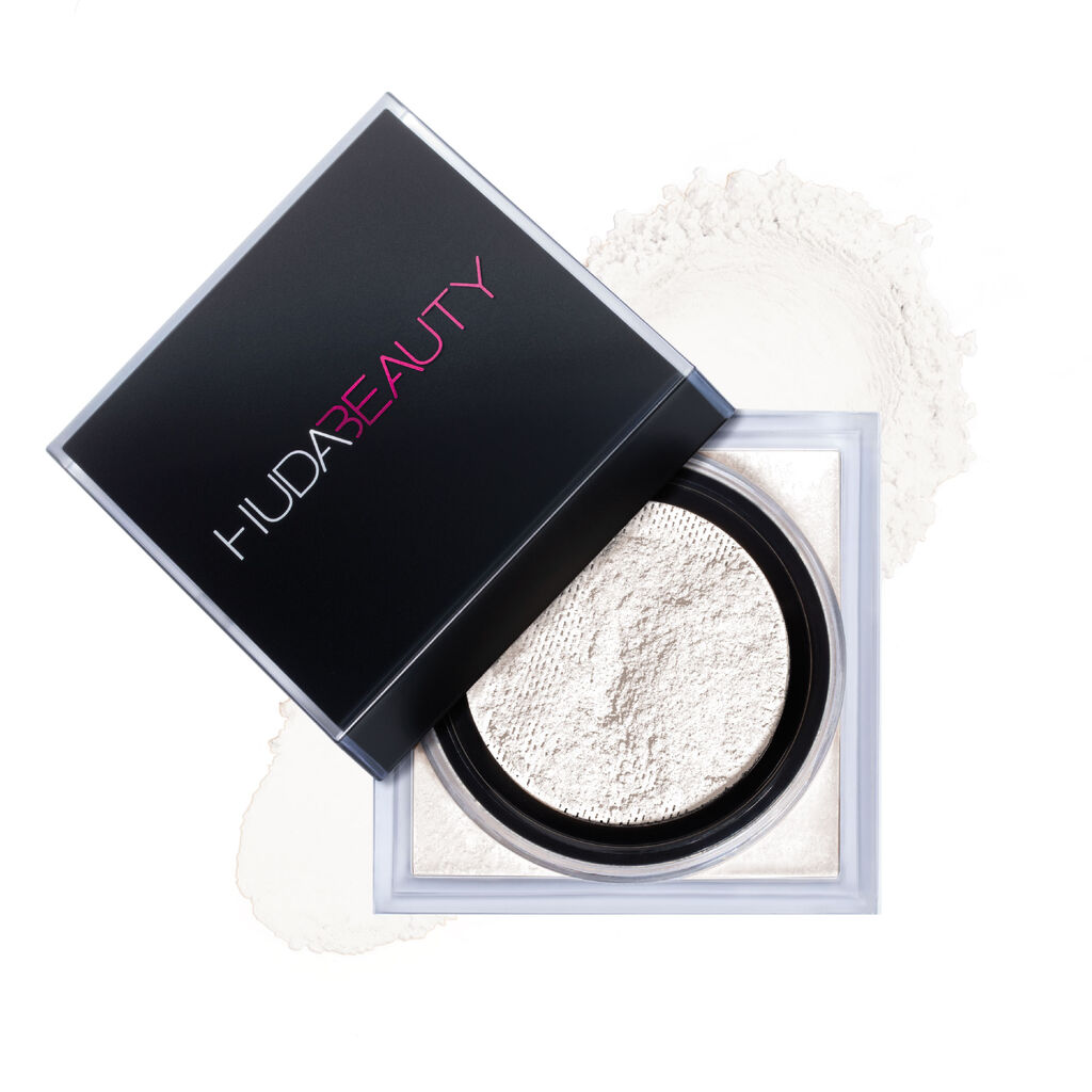Huda Beauty - Easy Bake Loose Baking & Setting Powder – Highfy.pk